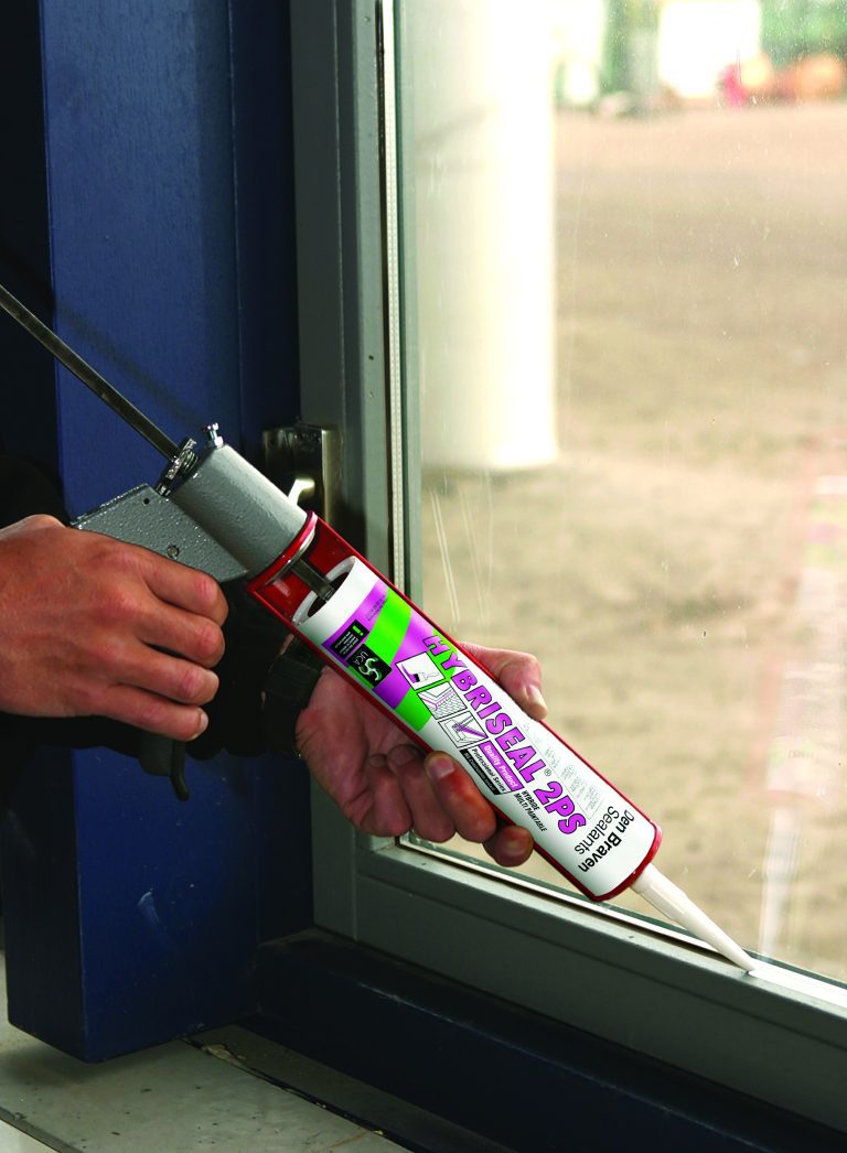 Hoe kit je een raam af? - | KITSHOP.nl